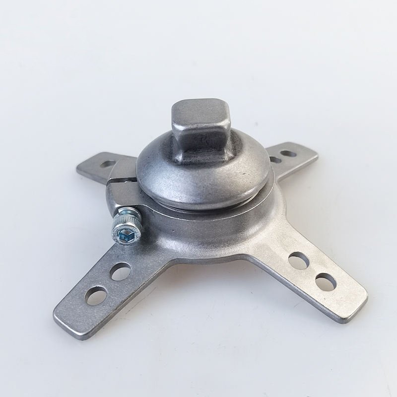 Pyramid 4-Prong Socket Adaptor